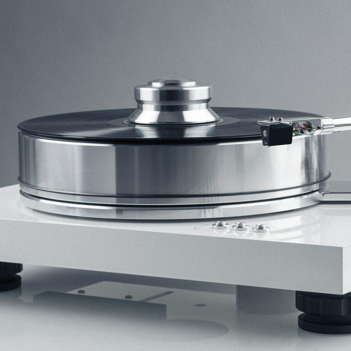 PRO-JECT RECORD PUCK SIGNATURE – AudioSoundMusic